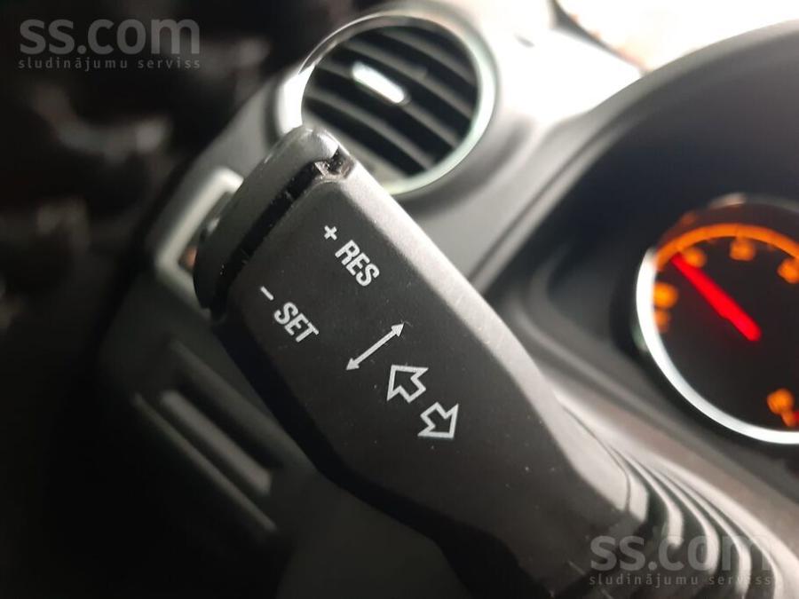 Melns Opel Antara 2013 Daugavpils, ar dzinēja tilpumu 2.20 L un nobraukumu 0 tūkst. km par 6550 €, foto 15 vietnē AUTOMOTO.COM.LV