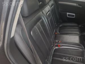 Black Opel Antara 2013 in Daugavpils, with an engine capacity of 2.20 L and mileage of 210 thousand km for 5350 €, photo 10 on AUTOMOTO.COM.LV