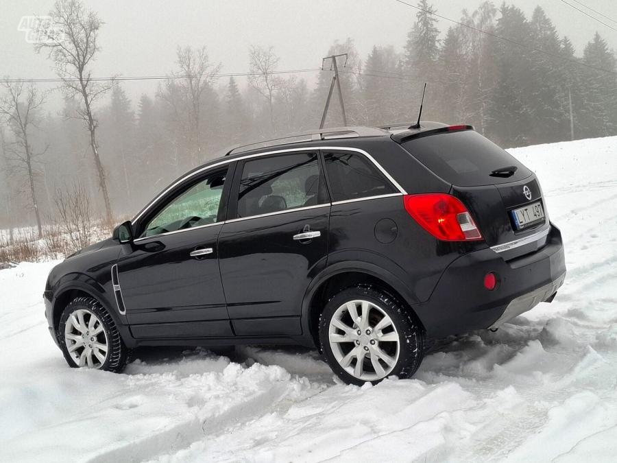 Black Opel Antara 2014 in Telschi, with an engine capacity of 2.20 L and mileage of 222 thousand km for 5400 €, photo 12 on AUTOMOTO.COM.LV