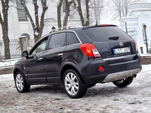 Black Opel Antara 2014 in Telschi, with an engine capacity of 2.20 L and mileage of 222 thousand km for 5400 €, photo 29 on AUTOMOTO.COM.LV