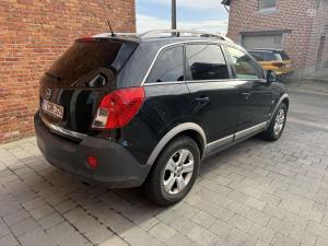 Black Opel Antara 2014 in Kaunas, with an engine capacity of 2.23 L and mileage of 160 thousand km for 4150 €, photo 2 on AUTOMOTO.COM.LV