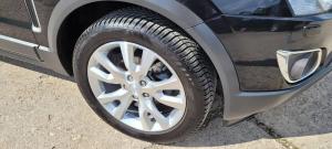 Black Opel Antara 2014 in Riga, with an engine capacity of 2.20 L and mileage of 175 thousand km for 8900 €, photo 14 on AUTOMOTO.COM.LV