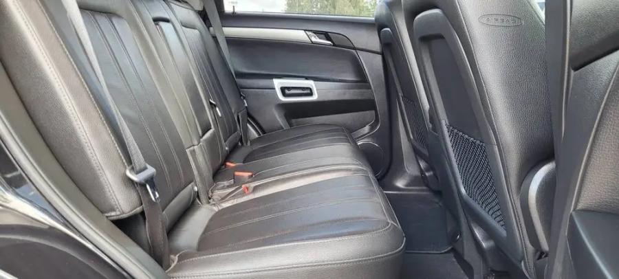 Black Opel Antara 2014 in Riga, with an engine capacity of 2.20 L and mileage of 175 thousand km for 8900 €, photo 21 on AUTOMOTO.COM.LV