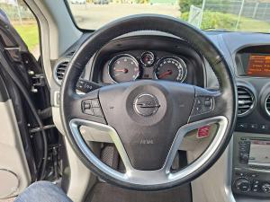 Black Opel Antara 2014 in Siauliai, with an engine capacity of 2.23 L and mileage of 179 thousand km for 5950 €, photo 10 on AUTOMOTO.COM.LV