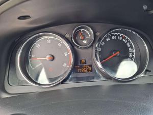 Black Opel Antara 2014 in Siauliai, with an engine capacity of 2.23 L and mileage of 179 thousand km for 5950 €, photo 22 on AUTOMOTO.COM.LV