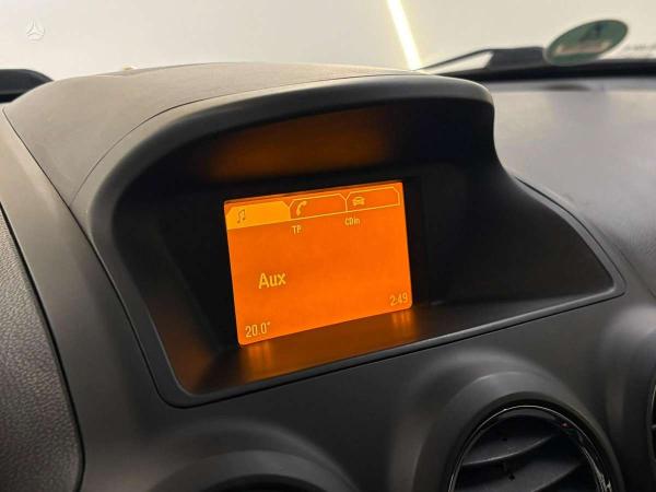 Black Opel Antara 2014 in Marijampole, with an engine capacity of 2.23 L and mileage of 181 thousand km for 5450 €, photo 8 on AUTOMOTO.COM.LV