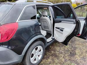 Black Opel Antara 2015 in Riga, with an engine capacity of 2.20 L and mileage of 119 thousand km for 6996 €, photo 10 on AUTOMOTO.COM.LV