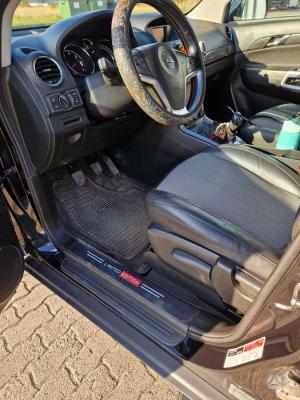 Melns Opel Antara 2015 Mažeikiai, ar dzinēja tilpumu 2.23 L un nobraukumu 210 tūkst. km par 5200 €, foto 7 vietnē AUTOMOTO.COM.LV
