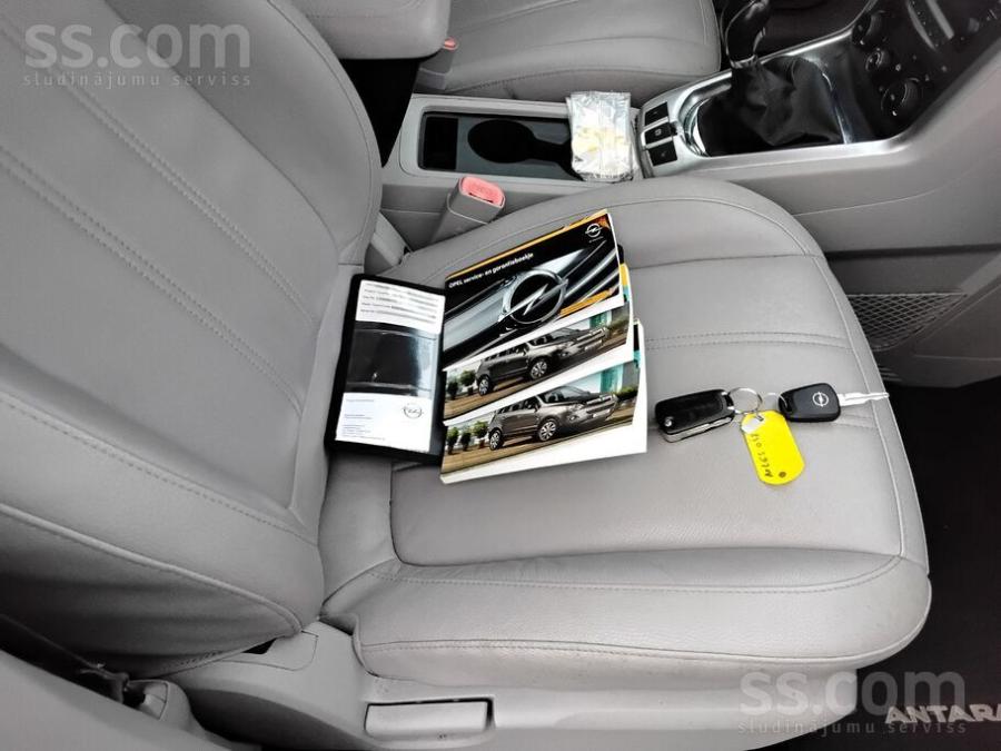 Melns Opel Antara 2015 Rīga, ar dzinēja tilpumu 2.20 L un nobraukumu 119 tūkst. km par 5757 €, foto 12 vietnē AUTOMOTO.COM.LV