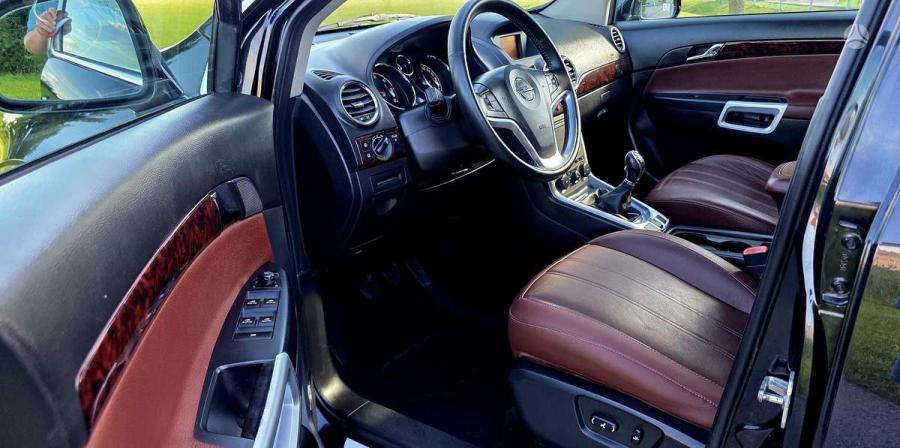 Melns Opel Antara 2016 Šauļi, ar dzinēja tilpumu 2.00 L un nobraukumu 220 tūkst. km par 6750 €, foto 22 vietnē AUTOMOTO.COM.LV