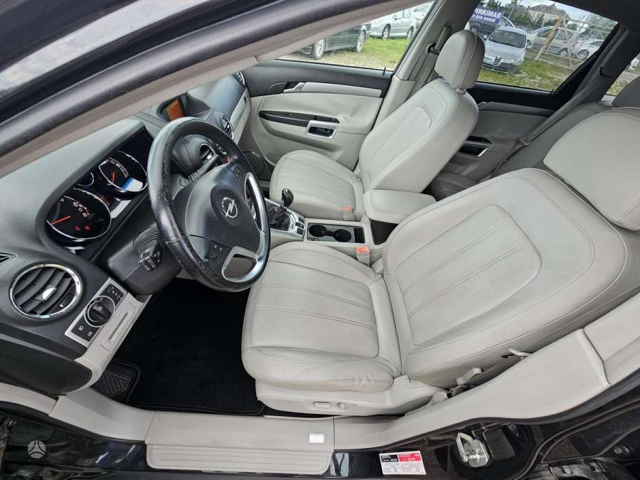 Melns Opel Antara 2016 Kretinga, ar dzinēja tilpumu 2.00 L un nobraukumu 253 tūkst. km par 6800 €, foto 22 vietnē AUTOMOTO.COM.LV