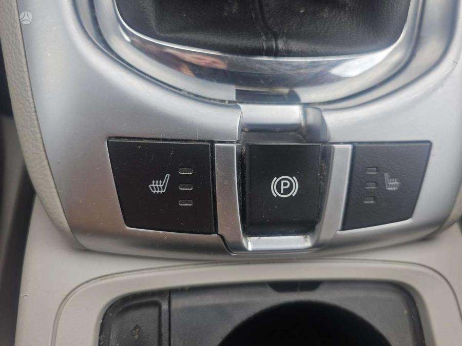 Melns Opel Antara 2016 Kretinga, ar dzinēja tilpumu 2.00 L un nobraukumu 253 tūkst. km par 6800 €, foto 24 vietnē AUTOMOTO.COM.LV