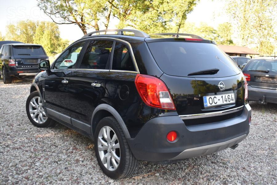 Black Opel Antara 2017 in Kuldiga, with an engine capacity of 2.00 L and mileage of 0 thousand km for 7990 €, photo 4 on AUTOMOTO.COM.LV