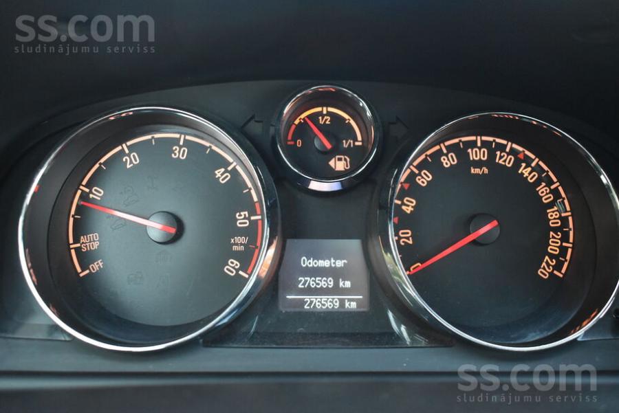 Black Opel Antara 2017 in Kuldiga, with an engine capacity of 2.00 L and mileage of 0 thousand km for 7990 €, photo 15 on AUTOMOTO.COM.LV