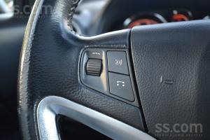 Black Opel Antara 2017 in Kuldiga, with an engine capacity of 2.00 L and mileage of 0 thousand km for 7990 €, photo 18 on AUTOMOTO.COM.LV