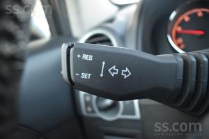 Black Opel Antara 2017 in Kuldiga, with an engine capacity of 2.00 L and mileage of 0 thousand km for 7990 €, photo 19 on AUTOMOTO.COM.LV