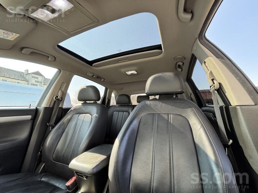 Black Opel Antara 2017 in Saldus, with an engine capacity of 2.00 L and mileage of 277 thousand km for 8500 €, photo 5 on AUTOMOTO.COM.LV