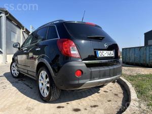 Black Opel Antara 2017 in Saldus, with an engine capacity of 2.00 L and mileage of 277 thousand km for 8500 €, photo 8 on AUTOMOTO.COM.LV