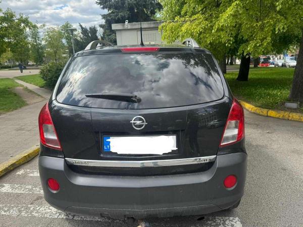 Black Opel Antara 2021 in Vilnius, with an engine capacity of 0.00 L and mileage of 311 thousand km for 3300 €, photo 5 on AUTOMOTO.COM.LV