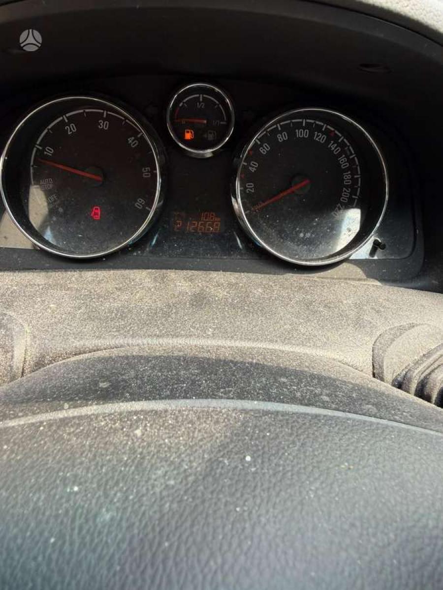 Melns Opel Antara 2013 Marijampole, ar dzinēja tilpumu 2.23 L un nobraukumu 213 tūkst. km par 3250 €, foto 14 vietnē AUTOMOTO.COM.LV