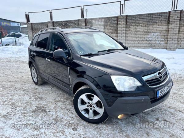Black Opel Antara 2007 in Tallinn, with an engine capacity of 2.00 L and mileage of 292 thousand km for 3499 €, photo 4 on AUTOMOTO.COM.LV