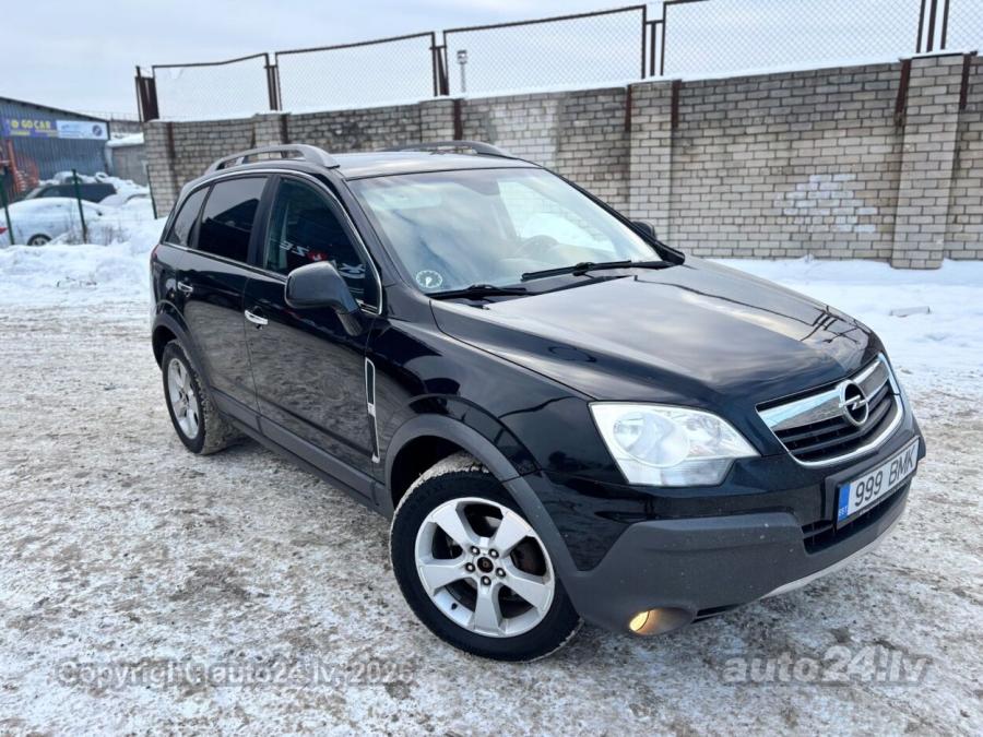 Black Opel Antara 2007 in Tallinn, with an engine capacity of 2.00 L and mileage of 292 thousand km for 3499 €, photo 4 on AUTOMOTO.COM.LV