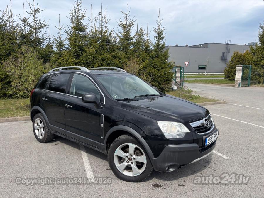 Black Opel Antara 2007 in Tallinn, with an engine capacity of 2.00 L and mileage of 292 thousand km for 2499 €, photo 1 on AUTOMOTO.COM.LV