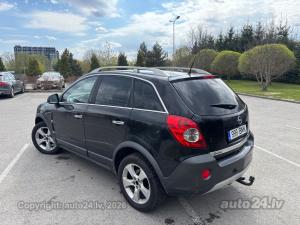 Black Opel Antara 2007 in Tallinn, with an engine capacity of 2.00 L and mileage of 292 thousand km for 2499 €, photo 3 on AUTOMOTO.COM.LV