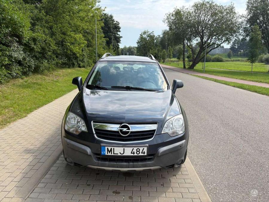 Blue Opel Antara 2007 in Vilnius, with an engine capacity of 1.99 L and mileage of 213 thousand km for 2200 €, photo 3 on AUTOMOTO.COM.LV