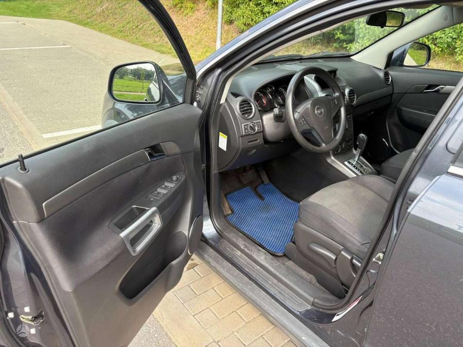 Blue Opel Antara 2007 in Vilnius, with an engine capacity of 1.99 L and mileage of 213 thousand km for 2200 €, photo 13 on AUTOMOTO.COM.LV