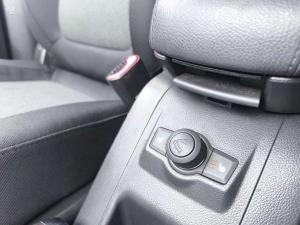 Zils Opel Antara 2007 Viļņa, ar dzinēja tilpumu 1.99 L un nobraukumu 214 tūkst. km par 2000 €, foto 25 vietnē AUTOMOTO.COM.LV