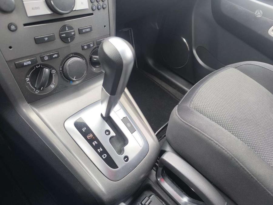 Zils Opel Antara 2007 Viļņa, ar dzinēja tilpumu 1.99 L un nobraukumu 214 tūkst. km par 2000 €, foto 26 vietnē AUTOMOTO.COM.LV