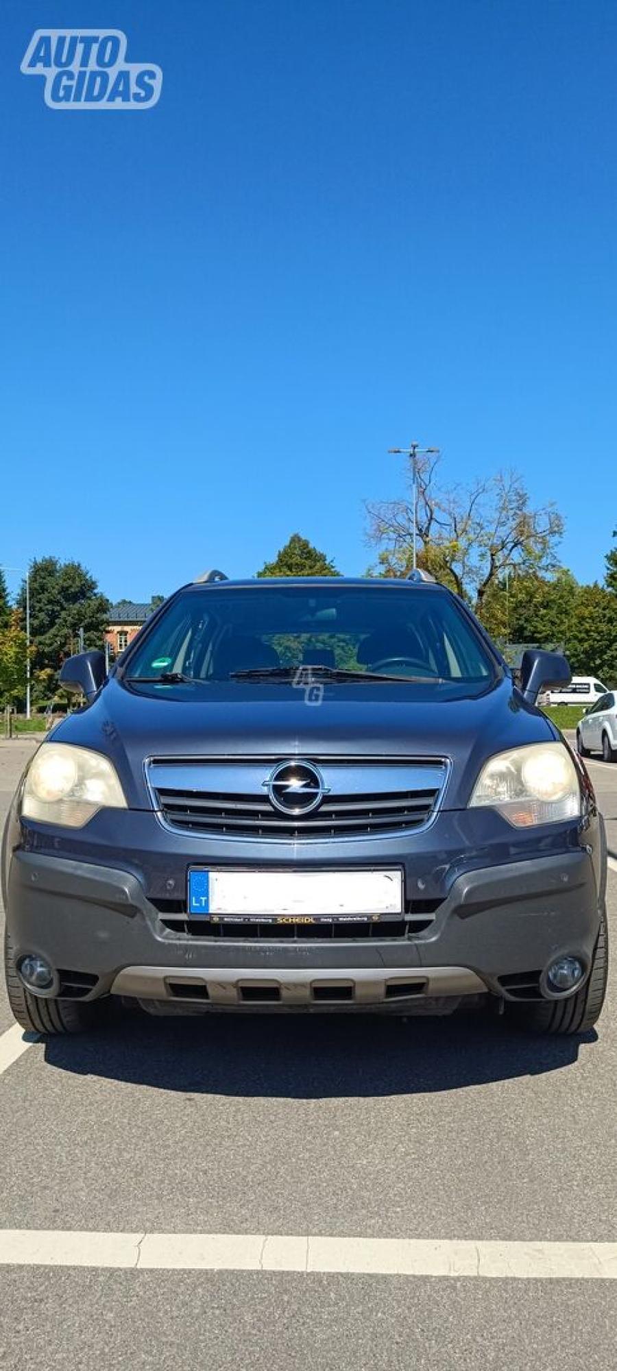 Blue Opel Antara 2008 in Vilnius, with an engine capacity of 2.40 L and mileage of 284 thousand km for 1700 €, photo 3 on AUTOMOTO.COM.LV