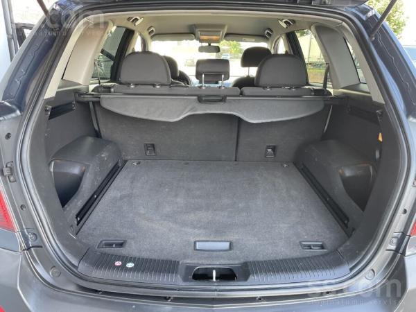 Blue Opel Antara 2008 in Talsi, with an engine capacity of 2.00 L and mileage of 248 thousand km for 3300 €, photo 5 on AUTOMOTO.COM.LV