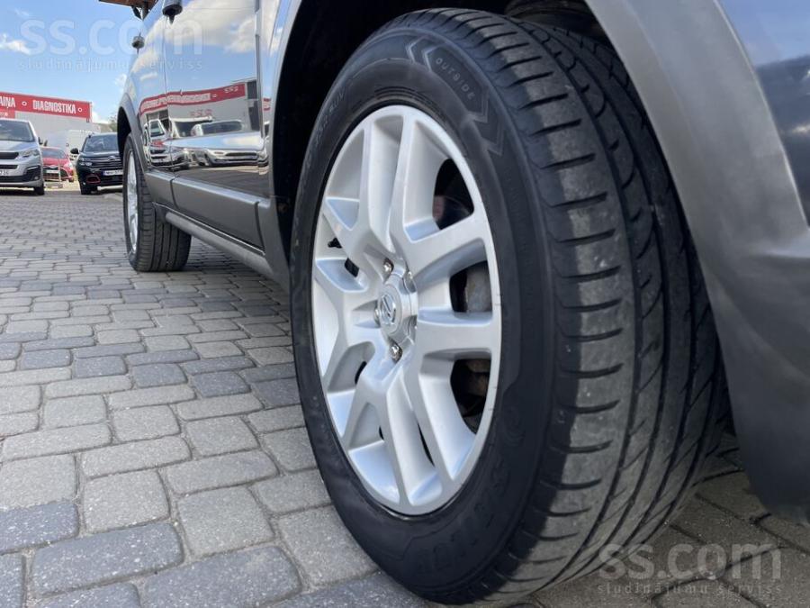 Zils Opel Antara 2008 Talsi, ar dzinēja tilpumu 2.00 L un nobraukumu 248 tūkst. km par 3300 €, foto 11 vietnē AUTOMOTO.COM.LV