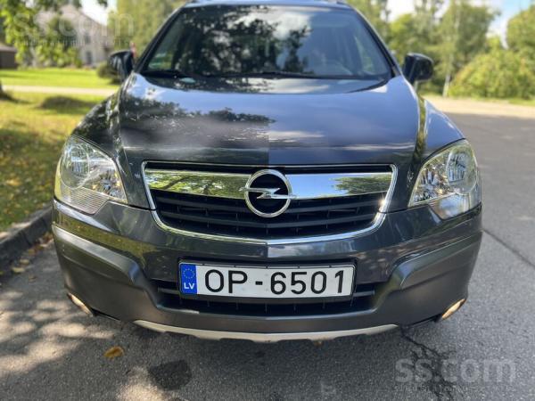Blue Opel Antara 2008 in Rezekne, with an engine capacity of 2.00 L and mileage of 112 thousand km for 4550 €, photo 1 on AUTOMOTO.COM.LV