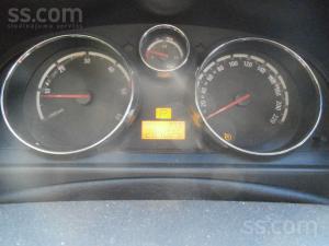 Zils Opel Antara 2008 Saldus, ar dzinēja tilpumu 2.00 L un nobraukumu 284 tūkst. km par 2700 €, foto 4 vietnē AUTOMOTO.COM.LV