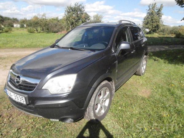 Opel Antara 2008 in Saldus on AUTOMOTO.COM.LV Blue Opel Antara 2008 in Saldus, with an engine capacity of 2.00 L and mileage of 284 thousand km for 2700 €, photo 3 on AUTOMOTO.COM.LV