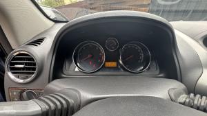 Zils Opel Antara 2008 Viļņa, ar dzinēja tilpumu 2.00 L un nobraukumu 227 tūkst. km par 3700 €, foto 7 vietnē AUTOMOTO.COM.LV