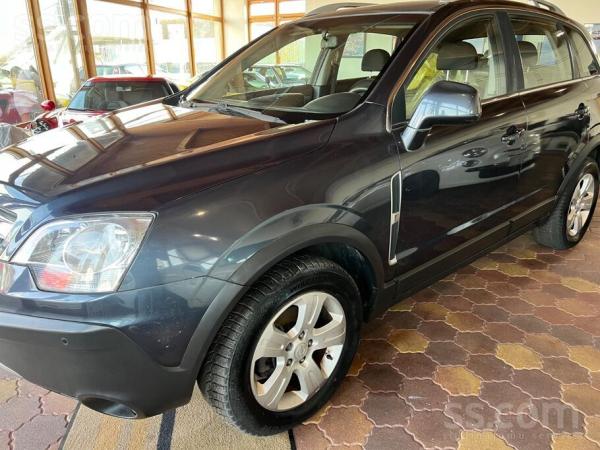 Blue Opel Antara 2009 in Ogre, with an engine capacity of 2.00 L and mileage of 167 thousand km for 4895 €, photo 2 on AUTOMOTO.COM.LV