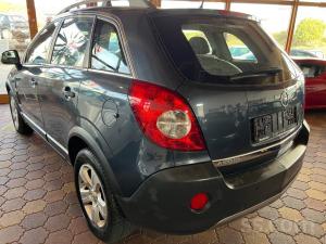 Blue Opel Antara 2009 in Ogre, with an engine capacity of 2.00 L and mileage of 167 thousand km for 4895 €, photo 5 on AUTOMOTO.COM.LV