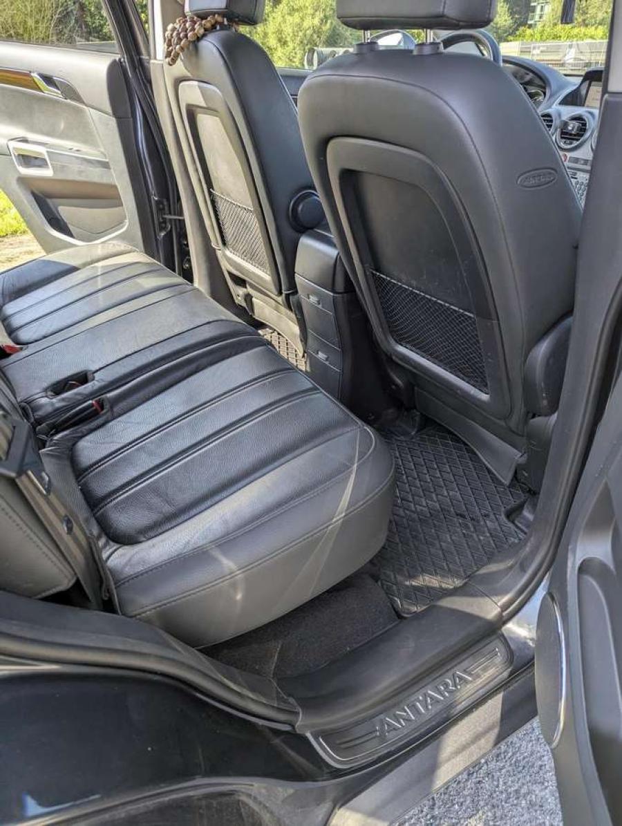 Zils Opel Antara 2009 Viļņa, ar dzinēja tilpumu 1.99 L un nobraukumu 310 tūkst. km par 3000 €, foto 18 vietnē AUTOMOTO.COM.LV