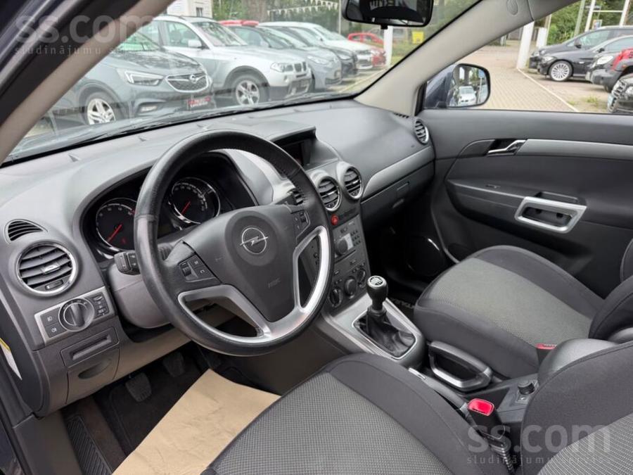 Zils Opel Antara 2009 Ogre, ar dzinēja tilpumu 2.00 L un nobraukumu 164 tūkst. km par 4790 €, foto 12 vietnē AUTOMOTO.COM.LV