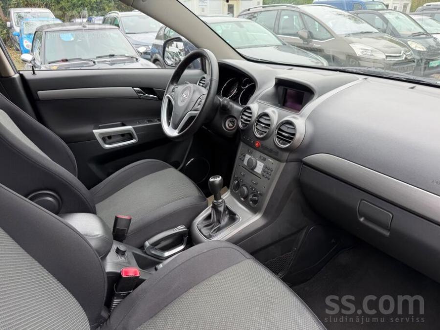 Zils Opel Antara 2009 Ogre, ar dzinēja tilpumu 2.00 L un nobraukumu 164 tūkst. km par 4790 €, foto 13 vietnē AUTOMOTO.COM.LV