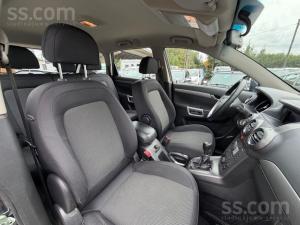 Zils Opel Antara 2009 Ogre, ar dzinēja tilpumu 2.00 L un nobraukumu 164 tūkst. km par 4790 €, foto 14 vietnē AUTOMOTO.COM.LV
