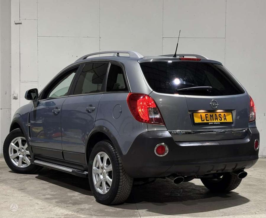 Blue Opel Antara 2011 in Klaipeda, with an engine capacity of 2.38 L and mileage of 196 thousand km for 5999 €, photo 14 on AUTOMOTO.COM.LV