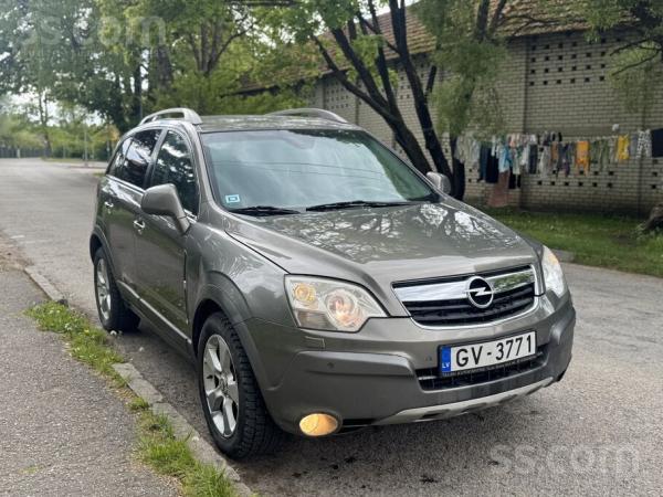 Brown Opel Antara 2007 in Kuldiga, with an engine capacity of 2.00 L and mileage of 385 thousand km for 3200 €, photo 3 on AUTOMOTO.COM.LV