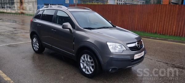 Brown Opel Antara 2007 in Cesis, with an engine capacity of 2.40 L and mileage of 244 thousand km for 4900 €, photo 3 on AUTOMOTO.COM.LV