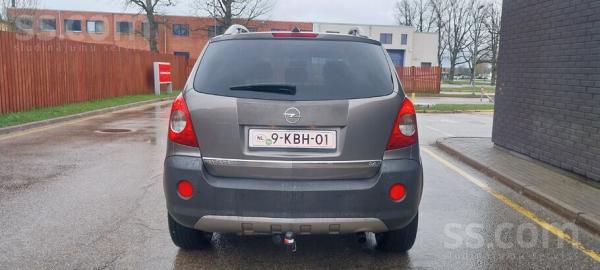 Brown Opel Antara 2007 in Cesis, with an engine capacity of 2.40 L and mileage of 244 thousand km for 4900 €, photo 6 on AUTOMOTO.COM.LV