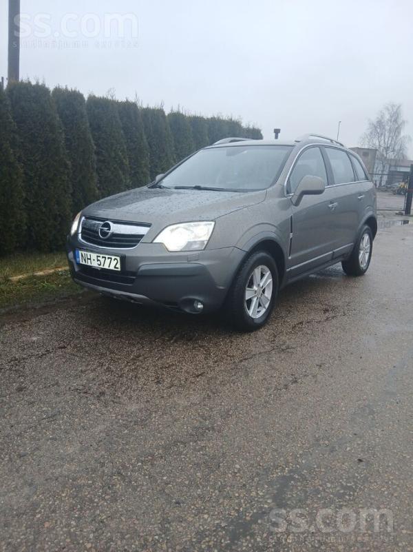 Brown Opel Antara 2007 in Bauska, with an engine capacity of 2.00 L and mileage of 245 thousand km for 2850 €, photo 2 on AUTOMOTO.COM.LV